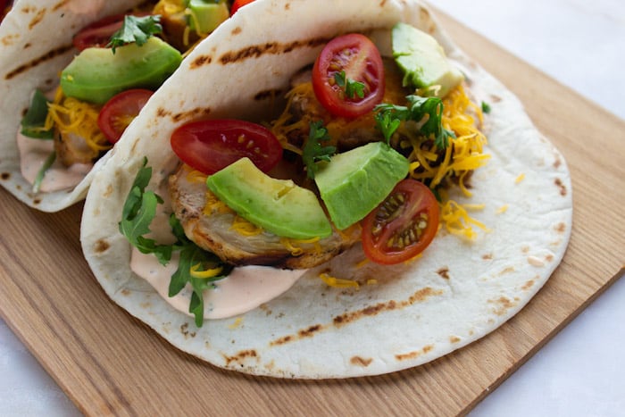 Grilled Lemon Chicken Tacos with Spicy Lemon Sauce - The Teary Onion